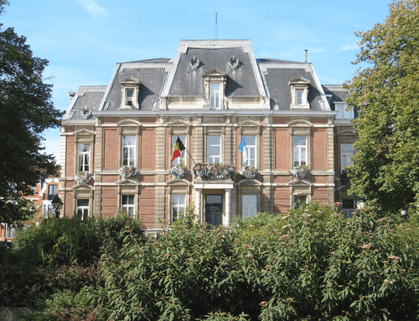 Guide Complet des 19 communes de Bruxelles & leurs Secrets! 🌟